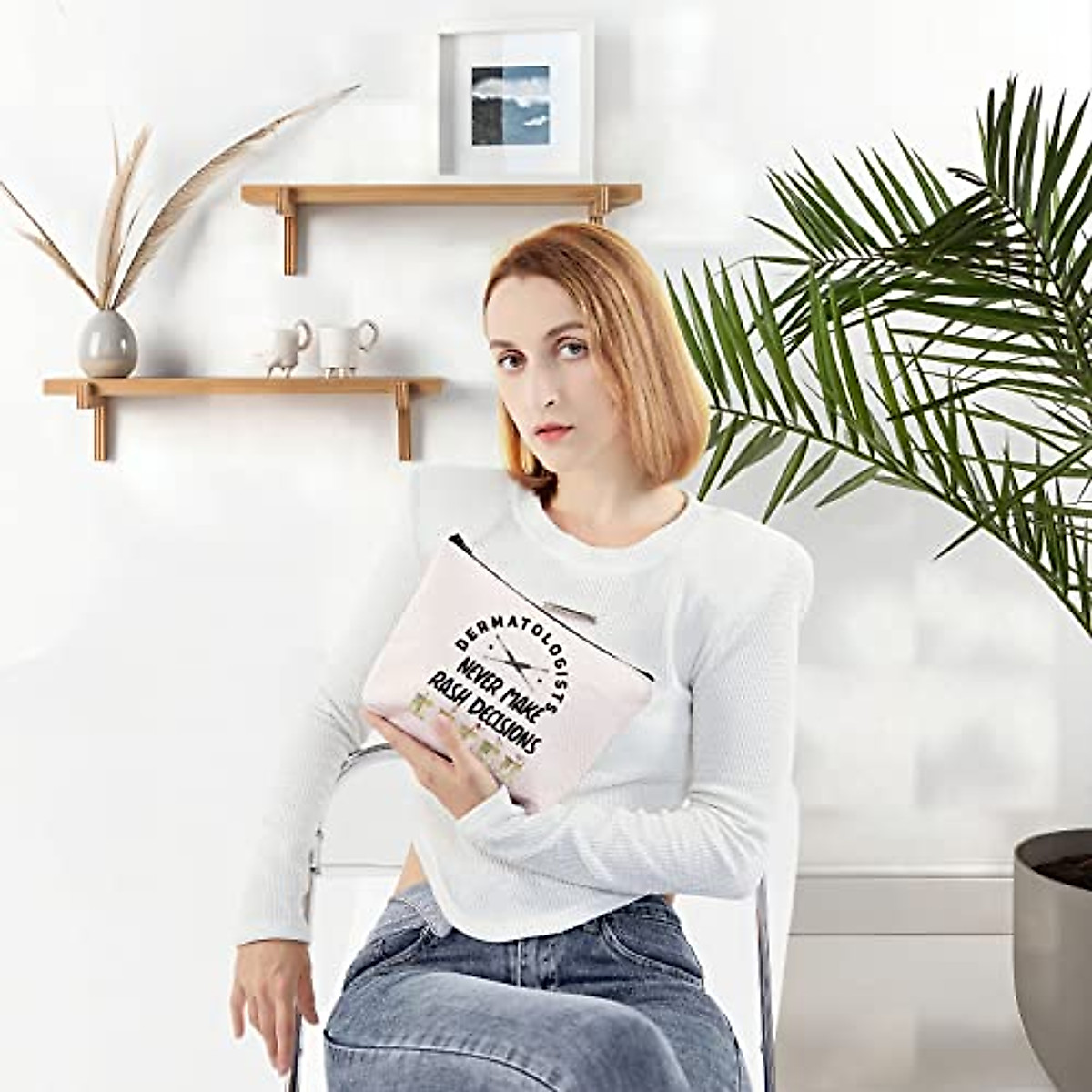 LEVLO Dermatologists Cosmetic Make Up Bag Dermatology Gift Dermatologists Never Make Rash Decisions Makeup Zipper Pouch Bag For Dermatology Graduation (Dermatologists)