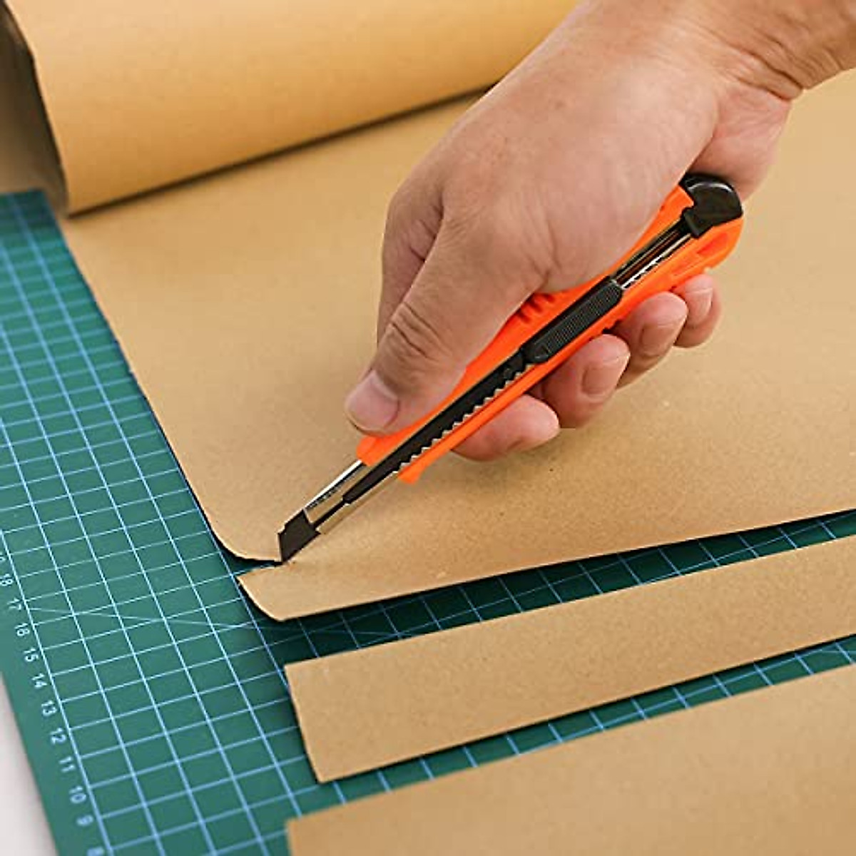 Zog Utility Knife with Ultra Sharp Black Blade, Retractable Box Cutter,Two Sizes and Colors - Craft Knife Set for Office, Home,4-Pack(Two Big and Two Small)