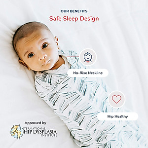 embé 2-Way Starter Baby Swaddle, 6-14 lbs, Newborn Swaddle Sack 0-3 Months, Zip & Velcro Swaddle 0-3 Months Baby Swaddles Wrap, Hip Healthy, Infant Swaddle - Angle Stripe