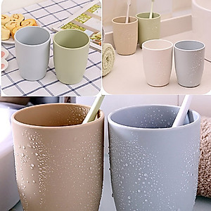 Dianoo 4PCS Travel Mouthwash Cup, Wash Toothbrush Cup, Water Cup, Portable Travel Mouthwash Cup, Travel Plastic Cup for Everyone, Coffe, Green, Blue, White (Random colors)