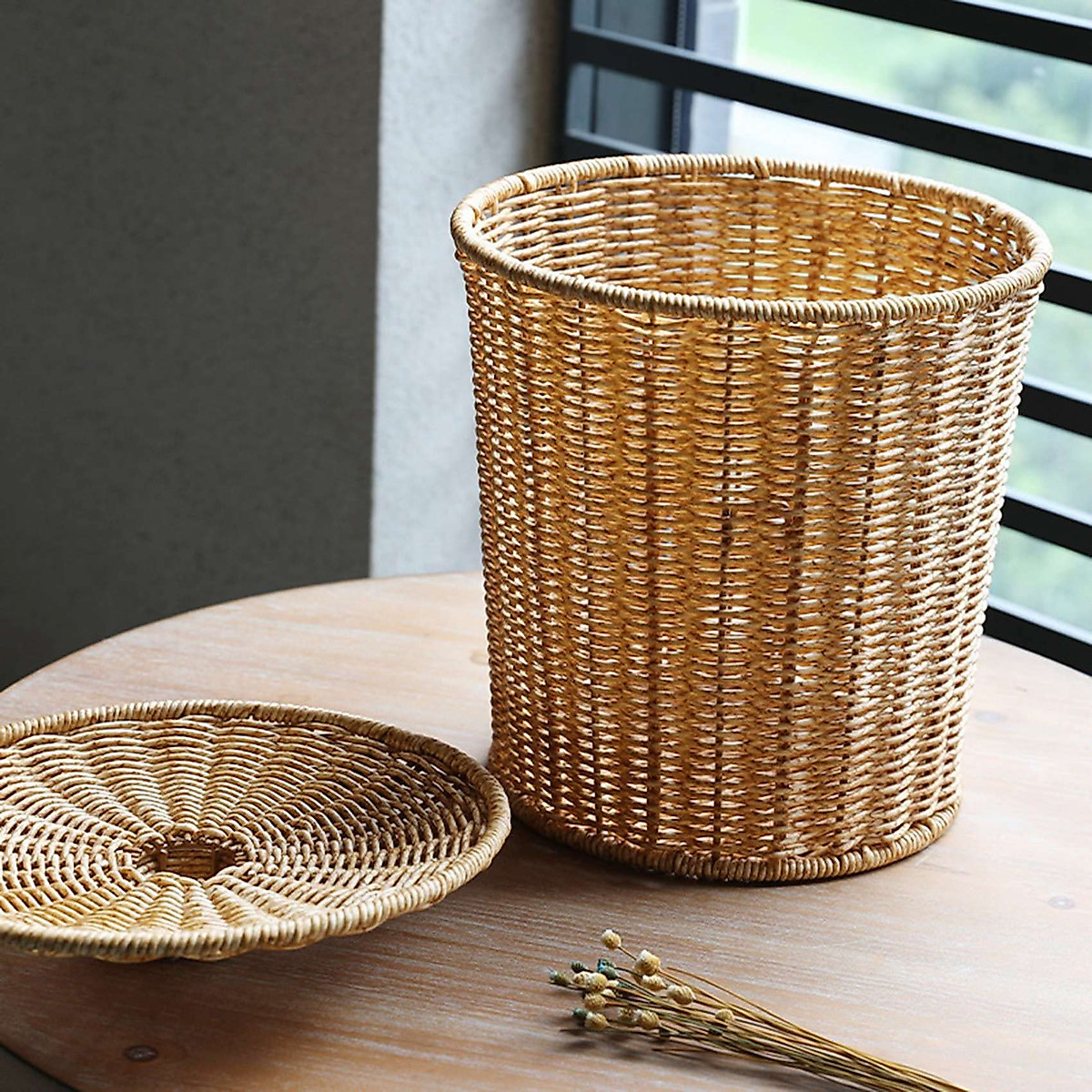 Coasta Woven Basket Trash Can Round Rattan Waste Basket with Lid Planter Woven Baskets Wicker Wastebasket Garbage Bin