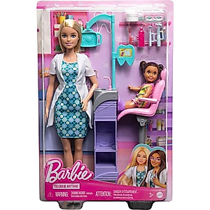 Barbie Careers Playset, Teacher Set with Brunette Fashion Doll, 1 Blonde Toddler Small Doll, Furniture & Accessories