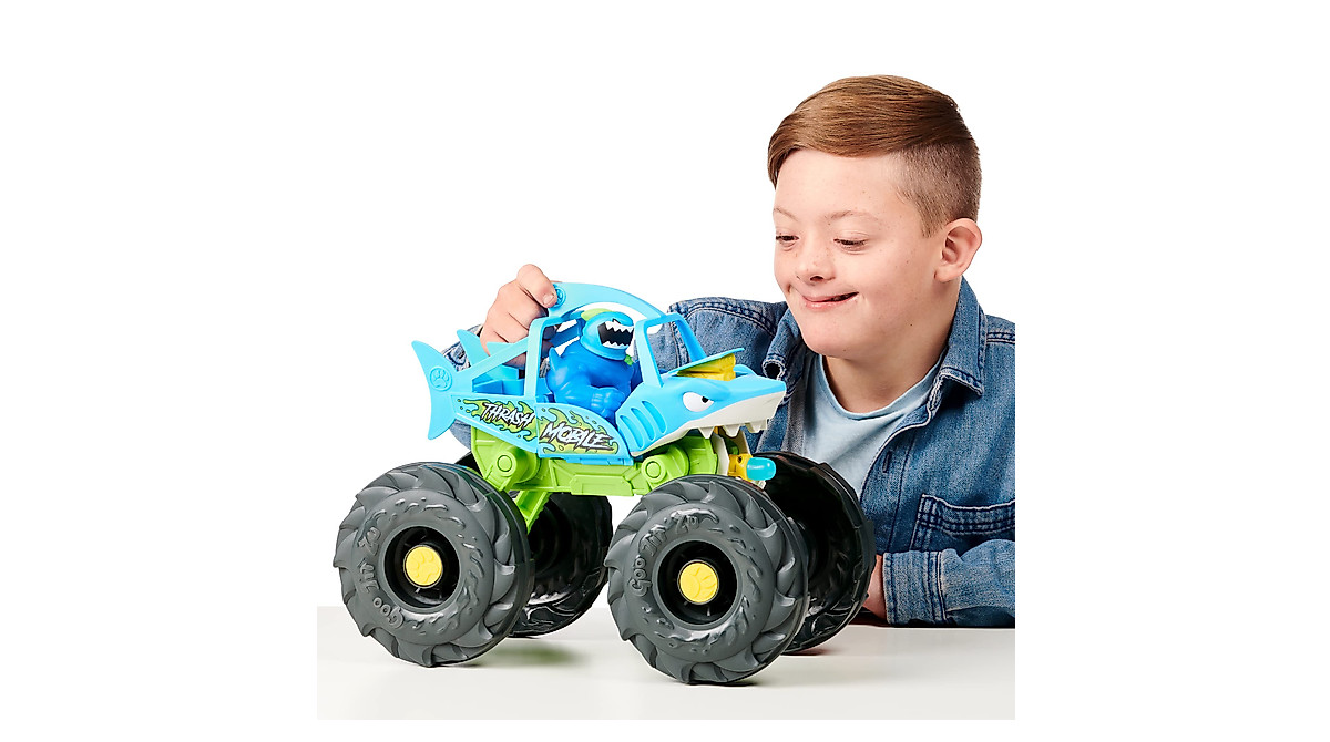 Goo Jit Zu Stretch and Strike Thrash Mobile with Missiles