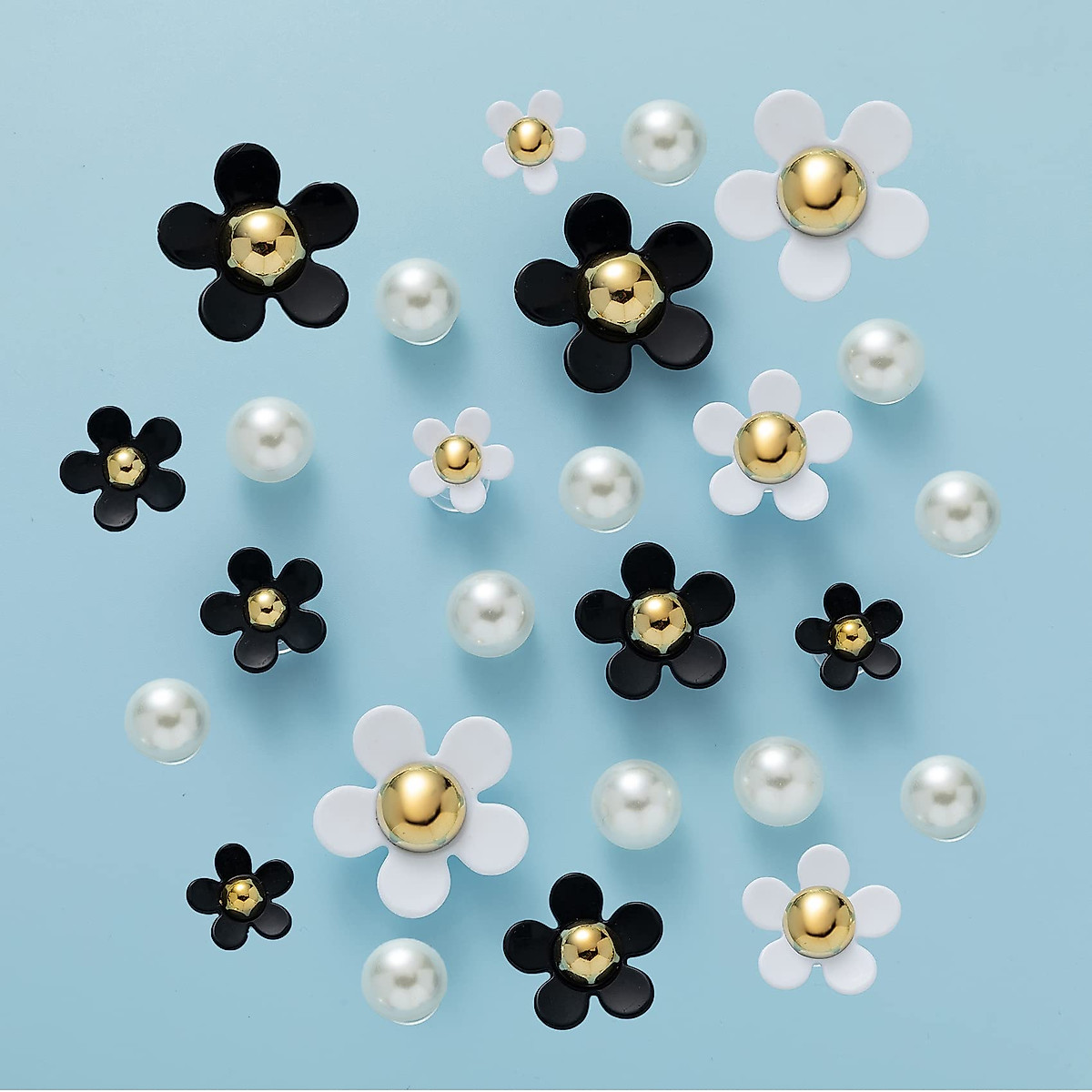 LOMOYATO 28pcs Flower Shoe Charms for Croc Clog Sandals Bracelets Accessories Decoration, Cute Designer Shoe Charms Pearl Shoe Charms for Girls Kids Teens Adults Women Birthday Party Favor