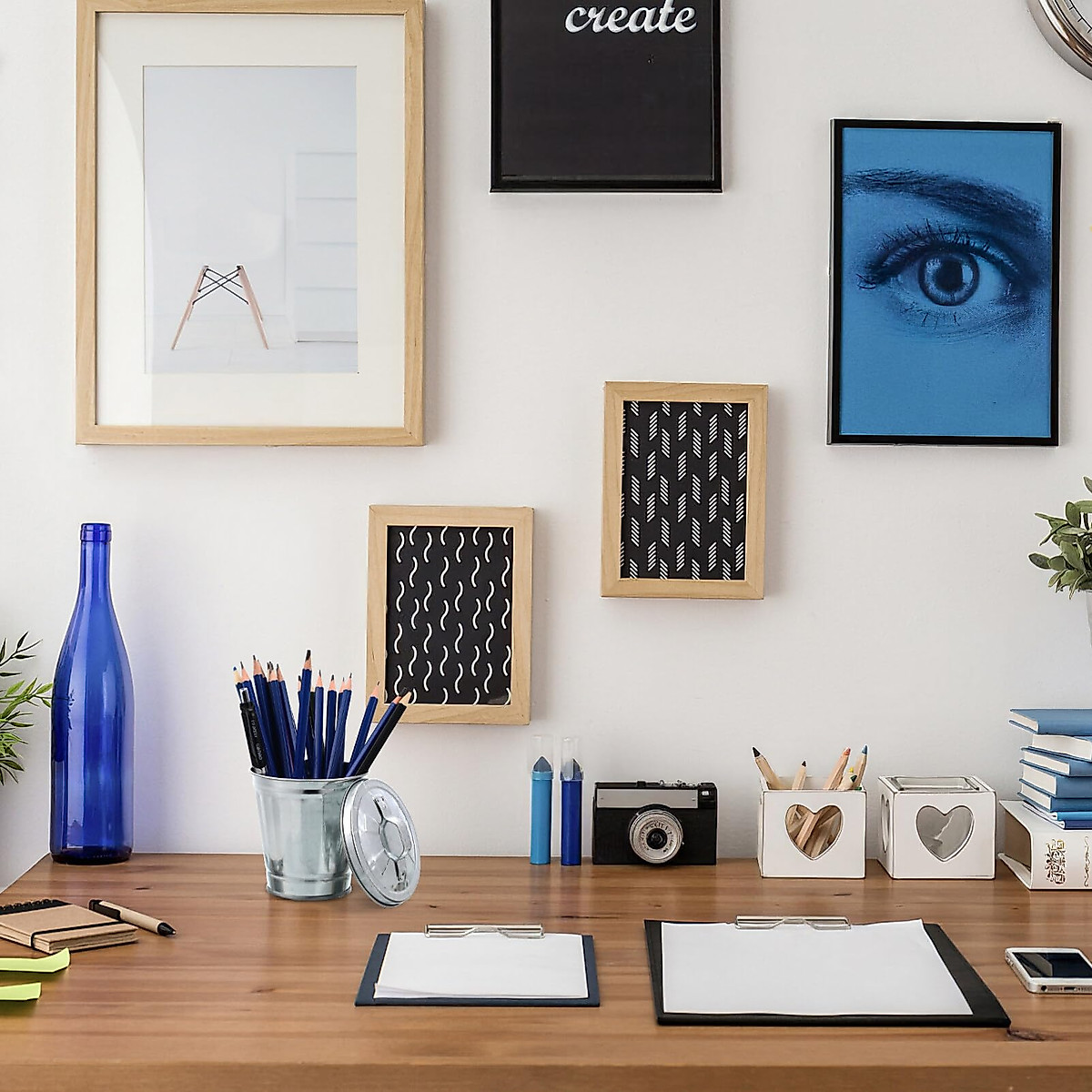 NUOBESTY 1pc Mini Trash Can Cover Bucket Kitchen Compost Bin Rubbish Garbage Holder Bucket with Lid Trash Bin Candy Favor Pail Pen Mini Plant Pots Storage Pot Car Office Metal Old Fashioned