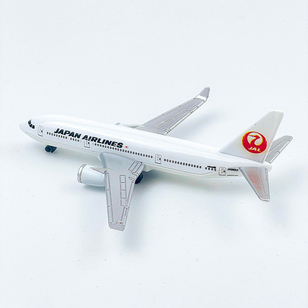 AVIAMUSE Japan Airplane Model, Die-cast Single Planes Model Airplanes Aircraft Suitable for Collection
