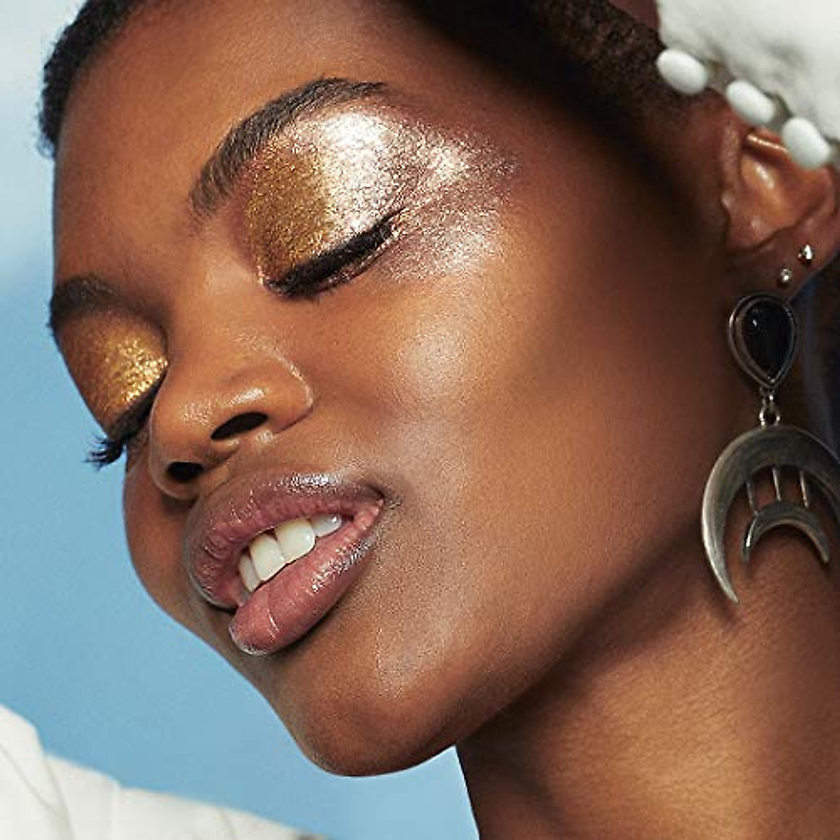 e.l.f. No Budge Retractable Eyeliner, Creamy, Ultra-Pigmented & Waterproof, Creates Bold & Defined Lines, Vegan & Cruelty-Free, Black 0.006 Oz