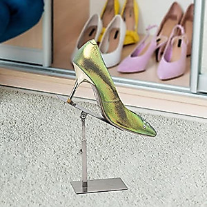 Gazechimp Shoes Display Shelves Shoes Display Riser Free Standing Thickened Stainless Steel Sandals Display Stand for Window Display Shows Cabinet Store, Gold with Short