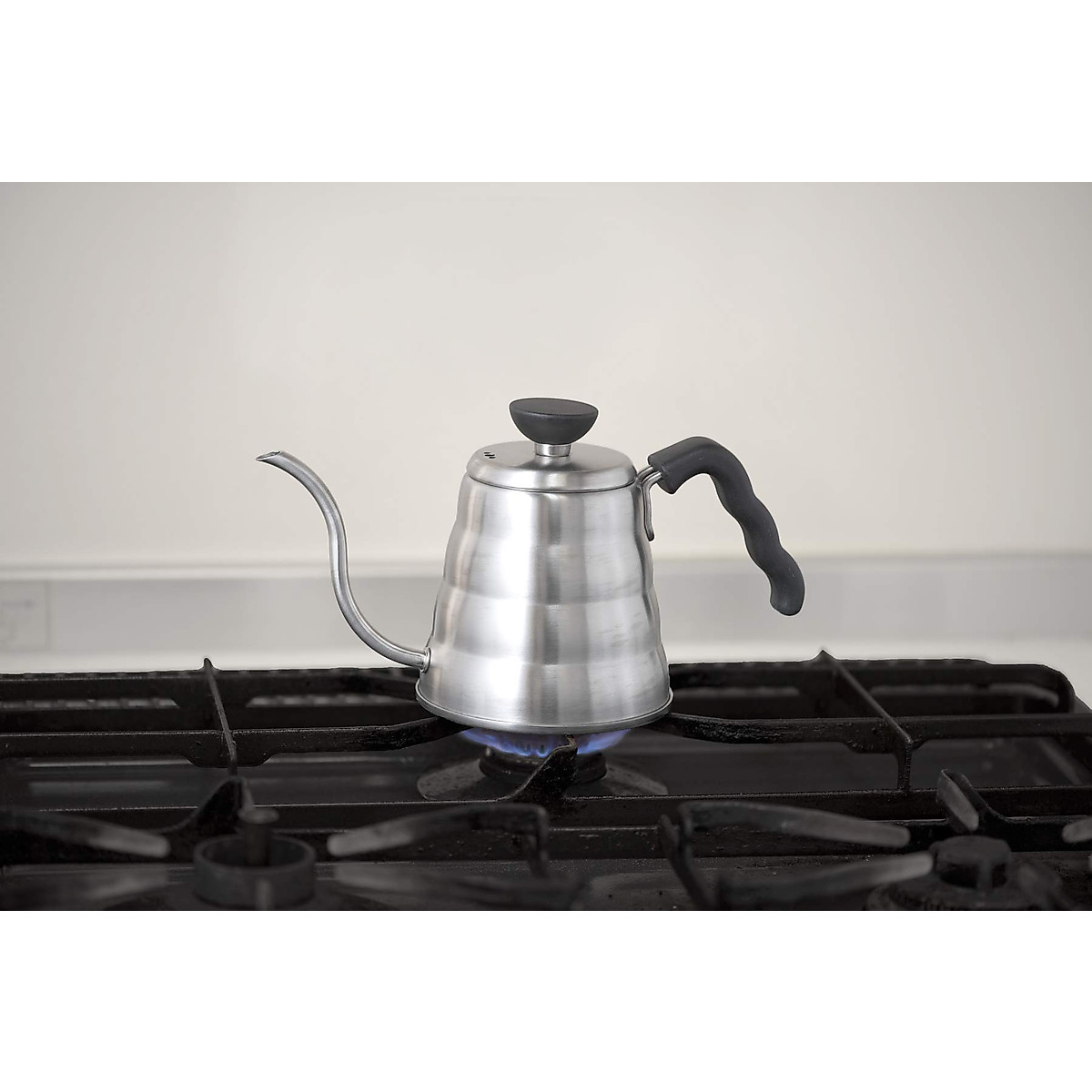 Hario V60 "Buono" Drip Kettle Stovetop Gooseneck Coffee Kettle 700ml, Stainless Steel, Silver