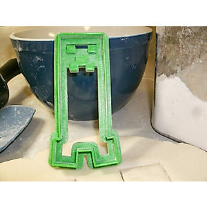INSPIRED BY CREEPER MONSTER SCOPE BLOCK ADVENTURE VIDEO GAME COOKIE CUTTER MADE IN USA PR519