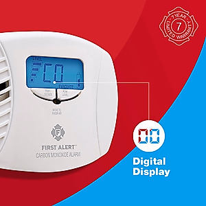 FIRST ALERT Dual-Power Plug-In Carbon Monoxide Detector with Battery Backup and Digital Display, CO615 , White, Pack of 3
