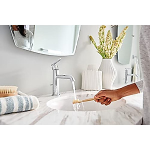 Moen Gibson Chrome One-Handle Single Hole Modern Bathroom Sink Faucet with Optional Deckplate, 6145
