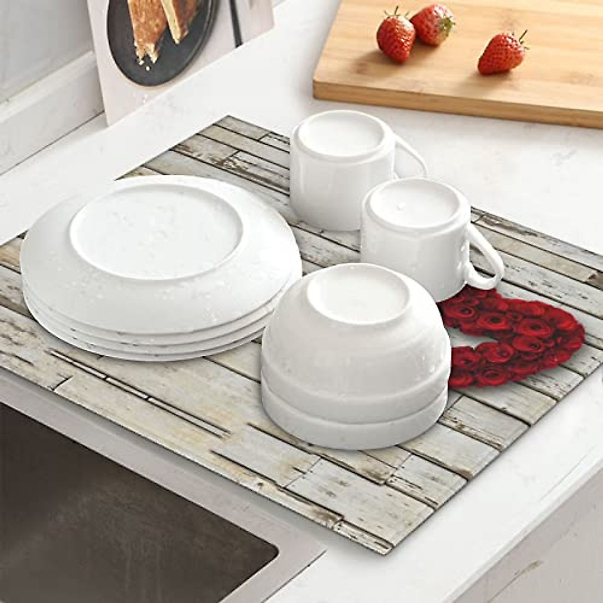 Red Heart-Shaped Roses Printed Drying Mat For Kitchen Ultra Absorbent Microfiber Dishes Drainer Mats Non-Slip Silicone Quick Dry Pad - 18 X 16inch