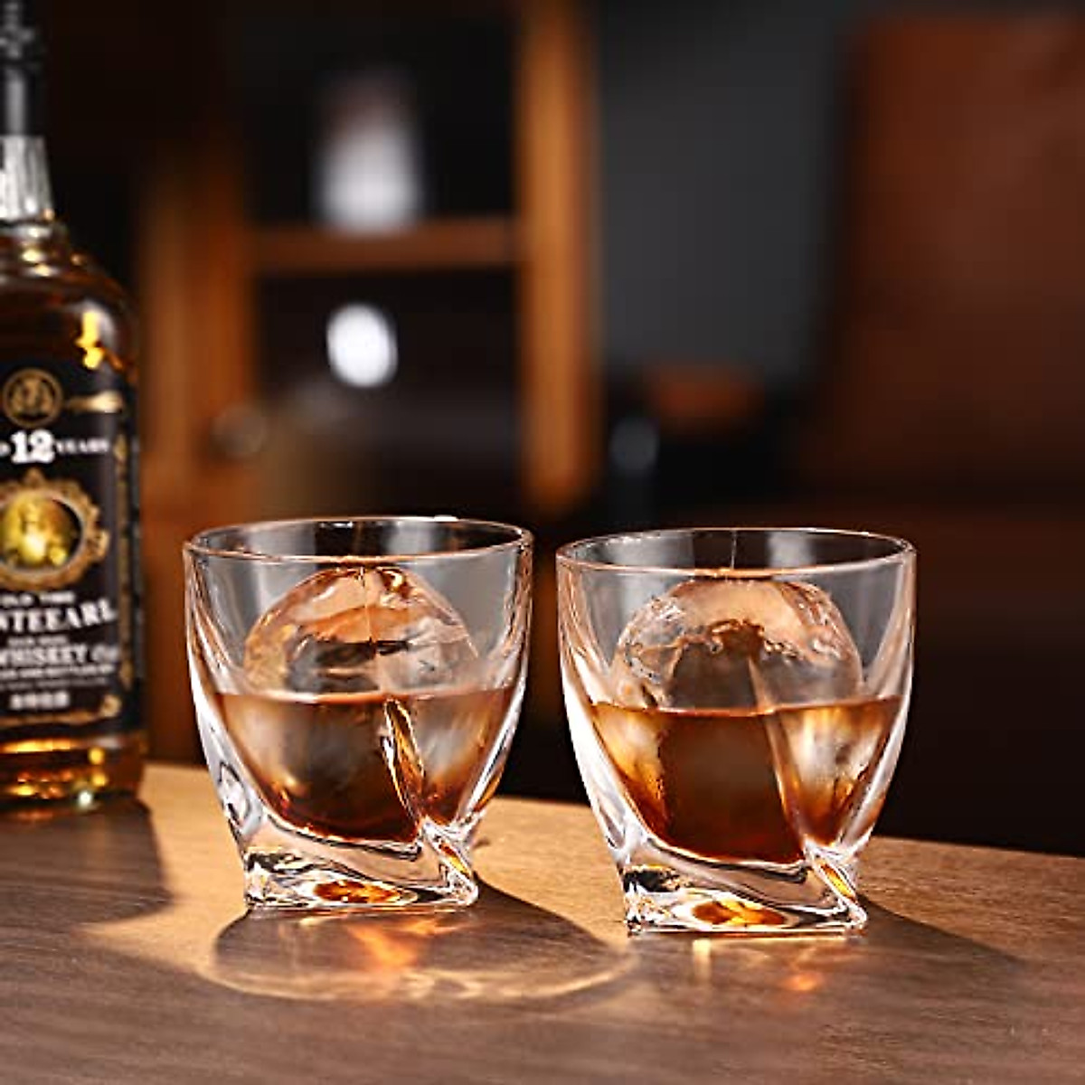 Old Fashioned Whiskey Glasses,Set of 6 (2 Crystal Bourbon Glasses,2 Stainless Steel Ice Balls,2 Round Big Ice Molds )-9 Oz Whiskey Rocks Glass for Scotch Cocktail Rum Cognac Vodka Liquor,Gift for Men