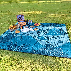 Homde Picnic Blanket 79"x79" Beach Blanket Waterproof Sandproof for Outdoor Beach Camping Hiking Travel Machine Washable Blue Garden