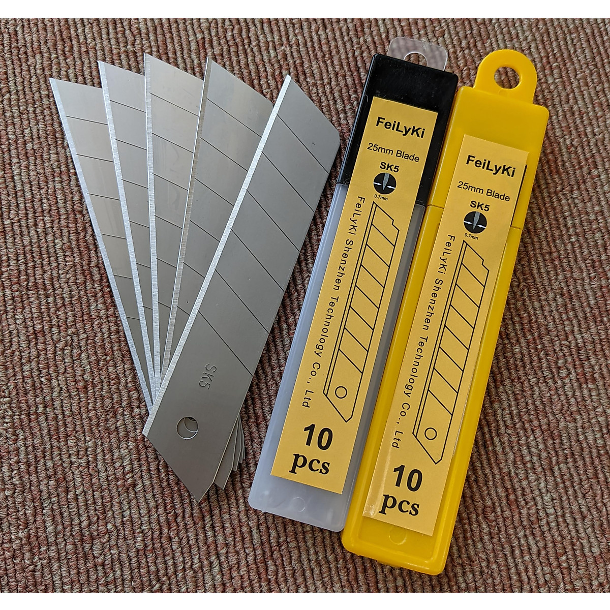 FeiLyKi 20-Pack 25mm Blade Knife Blades Snap Off Blades,SK5 Steel Sharp Silver-2064