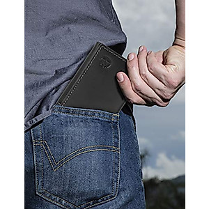 Timberland mens Leather Trifold Wallet With Id Window, Black (Cloudy), One Size