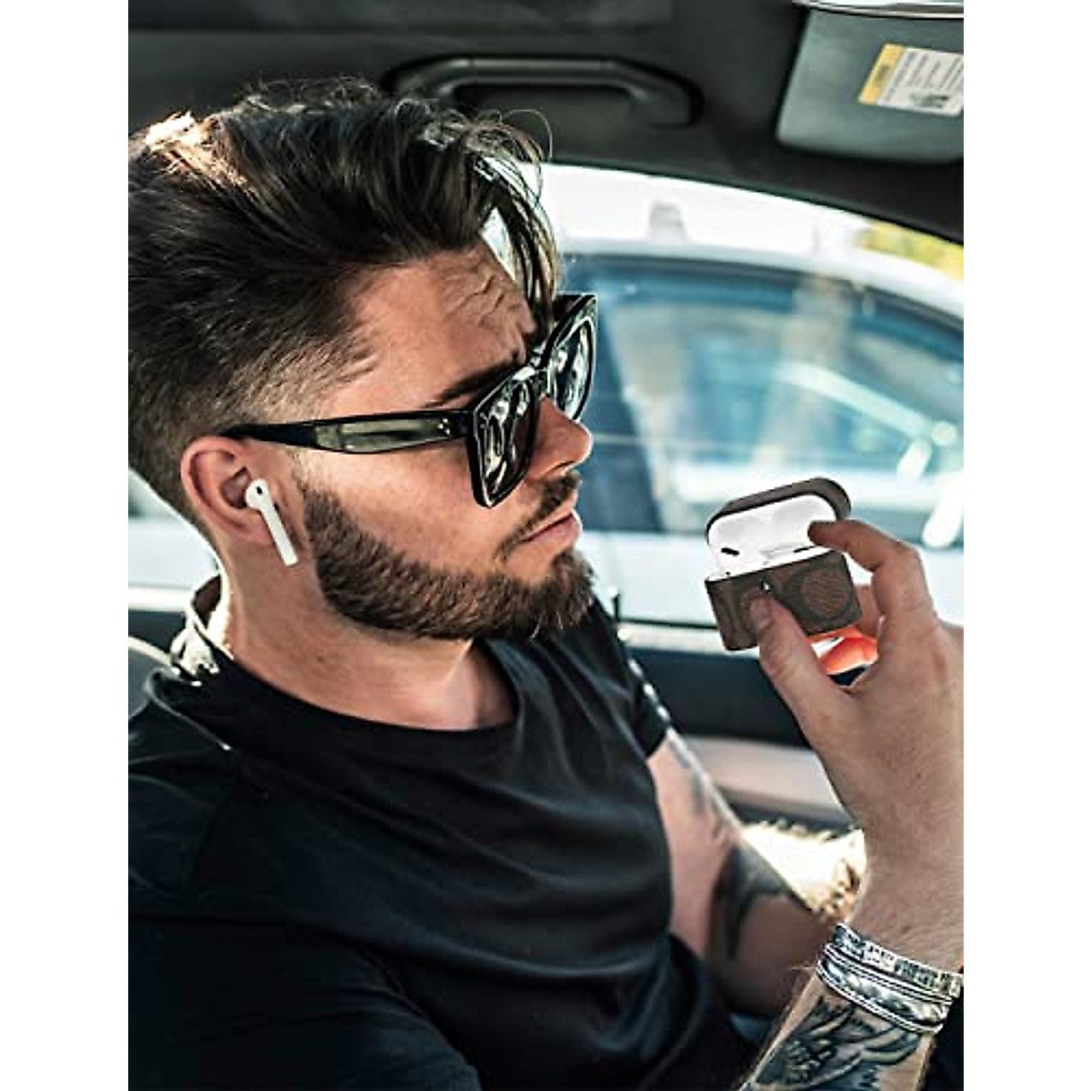 Designer Luxury Leather Elegant Fully Protective Case with Keychain and Strap for Airpods Pro 1st and 2nd Generation - Gifts for Christmas