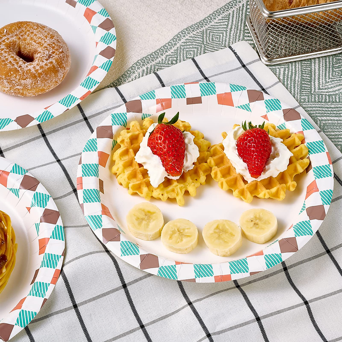 FOCUSLINE 10 inch Paper Plates, Disposable Paper Plates 10 inch Bulk 160 Count, Soak-Proof & Cut-Proof Bulk Paper Plates for Parties, Picnic and Family Gatherings.