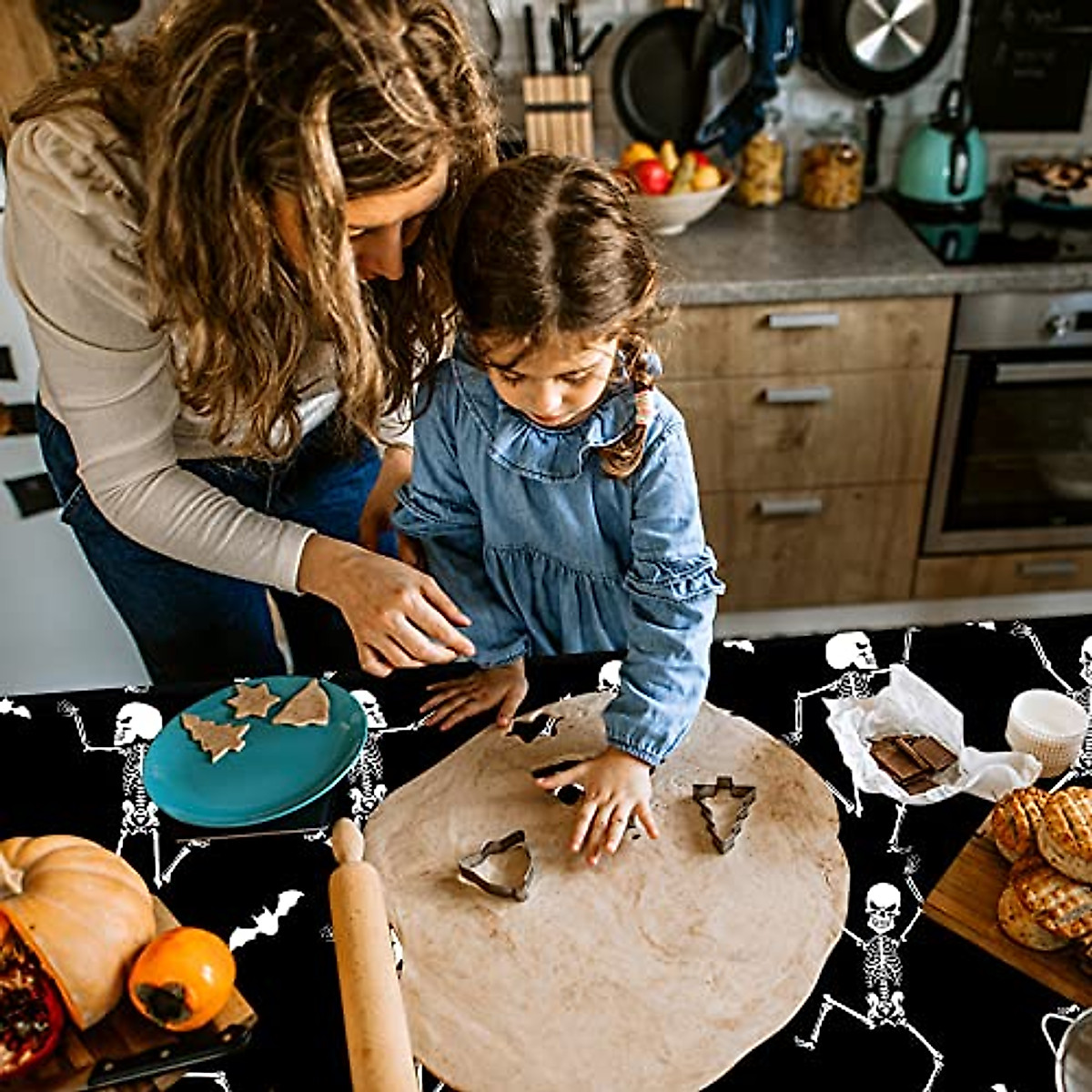 Iceyyyy 3 Packs Disposable Halloween Skeleton Tablecloth - 54" x 108" Plastic Waterproof Halloween Tablecover, Rectangular Halloween Skeleton Table Cover for Halloween Ghost Themed Party Home Decor