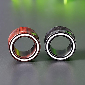 COOEAR 2 Pairs Wood Ear Gauges Eyelet Ear Tunnels Elegant Plugs Seashell Circle style Earrings Stretcher.