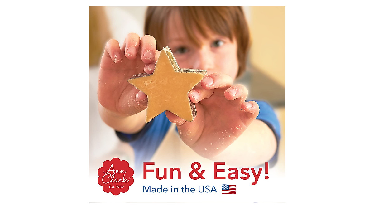 Baby Shark Cookie Cutter - Fun Baking Tool for Kids
