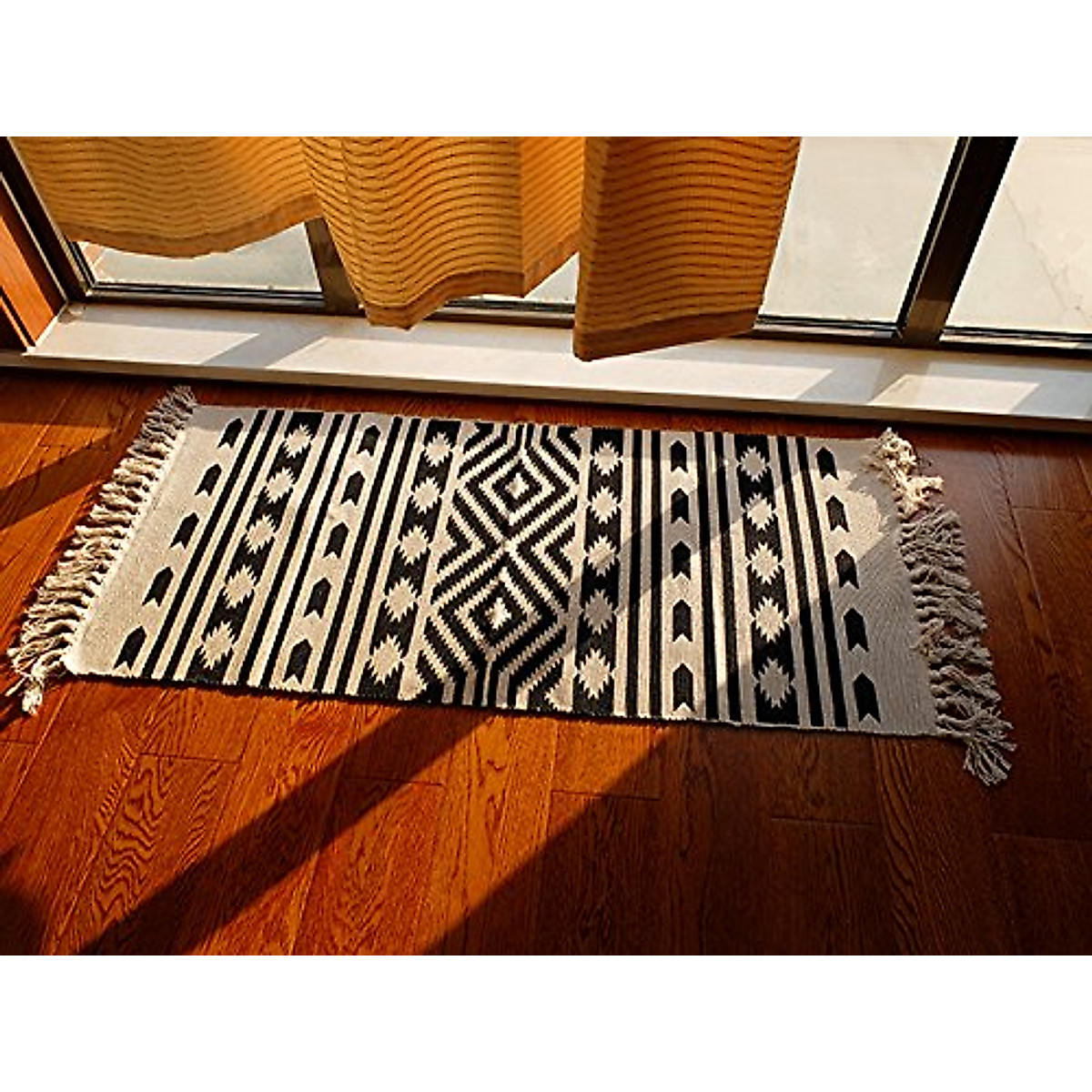 UKELER Laundry Room Runner Rug 2'x4' Cotton Washable Kitchen Rugs Black and White Front Door Mat Handmade Indoor Outdoor Rugs for Kitchen, Laundry, Bathroom, Doorway