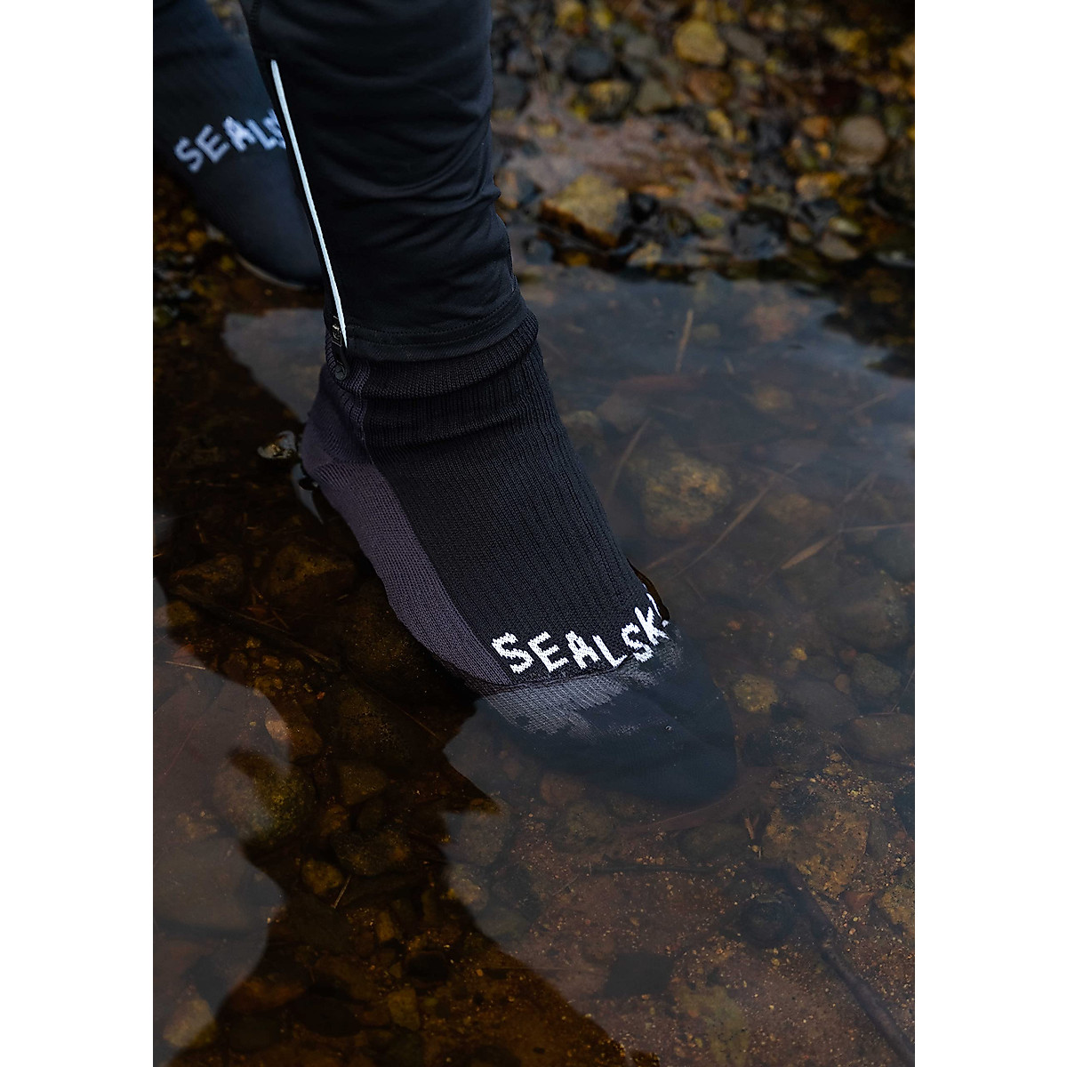 SEALSKINZ Unisex Waterproof Cold Weather Mid Length Sock, Black/Grey, Small