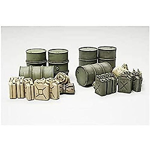 Tamiya Models Jerry Can and Oil Drum Set
