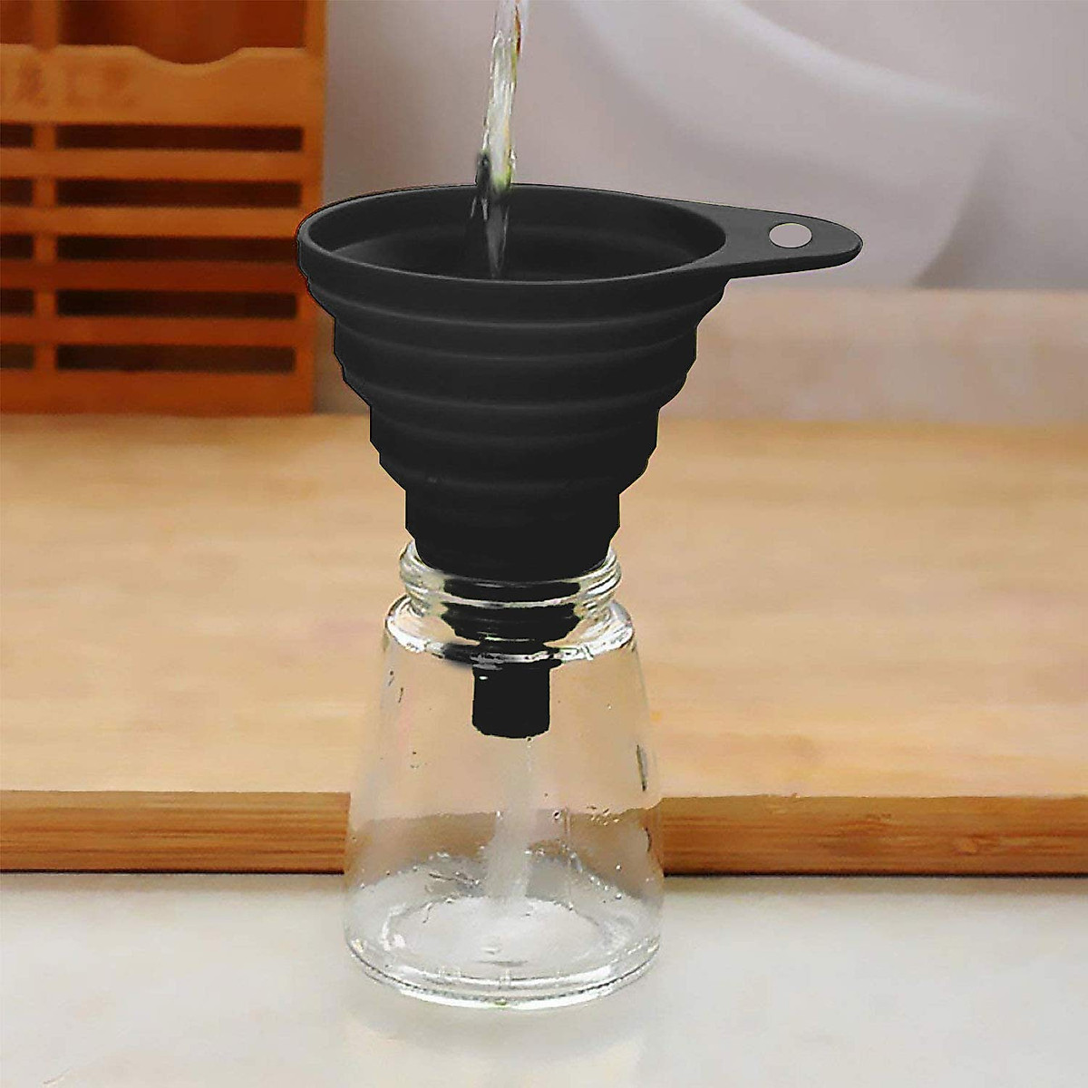 Funnels for Kitchen Use, Food Grade Silicone Collapsible Kitchen Funnel (Black)