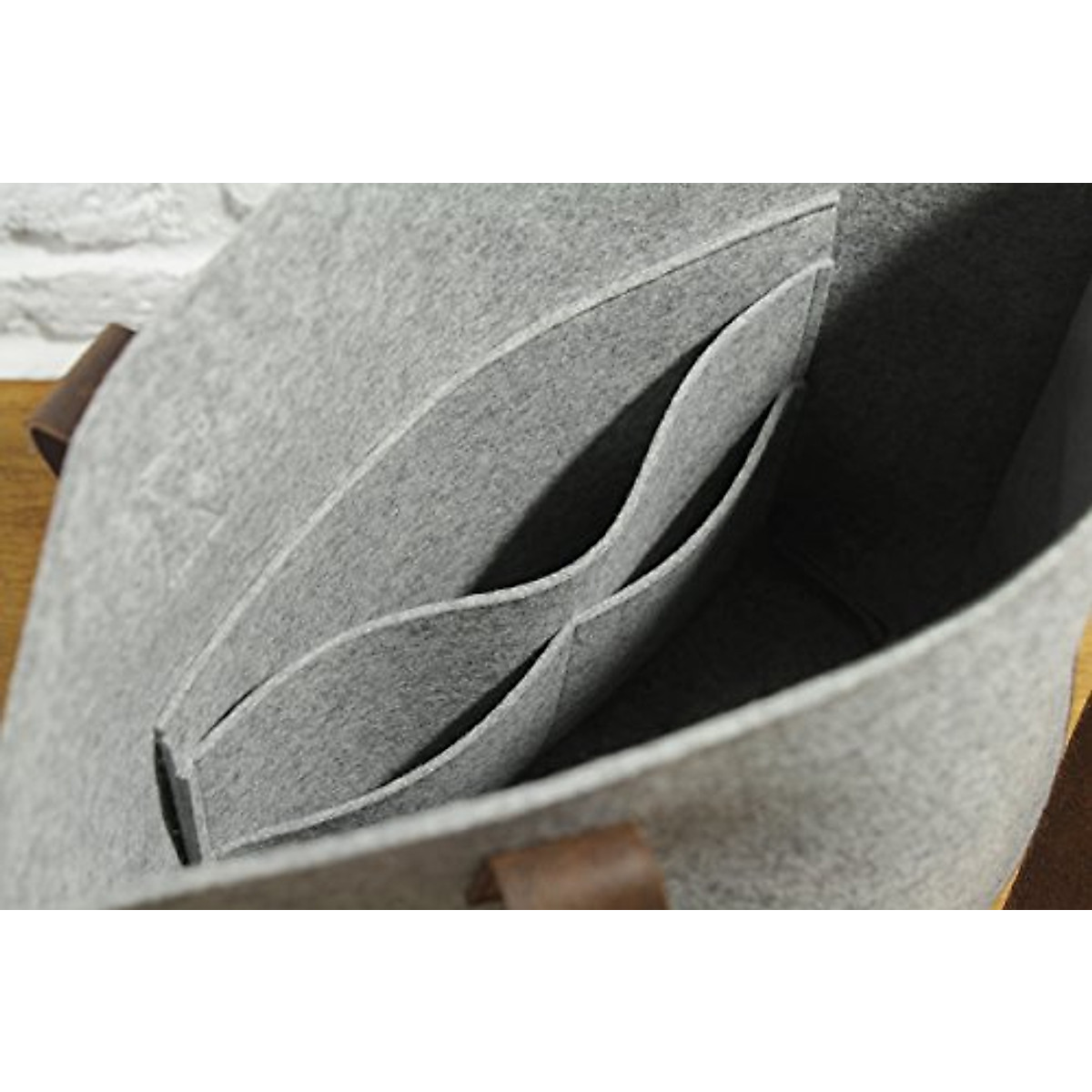 Pack & Smooch York Carryall Tote Bag for Women - Made with 100% Merino Wool and Vegetable Tanned Leather Strap (Grey/Light Brown)