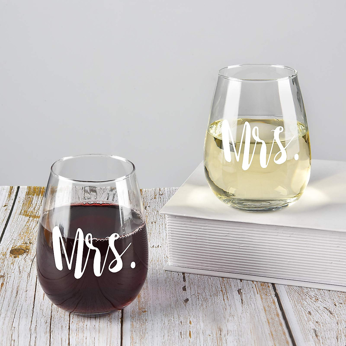 Modwnfy Mrs and Mrs Stemless Wine Glass Set of 2, Couple Set for Her Wife Girlfriend Lesbian Couple, Unique Gift Idea for Wedding Engagement Valentine’s Day Birthday Anniversary, 15 Oz