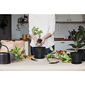 Whonline 20pcs 6.6 Inch Plastic Flowers Pots for Plants, with Drainage Holes and Saucers for Indoor Plants, Outdoor Clearance, Seeding Nursery, Succulents