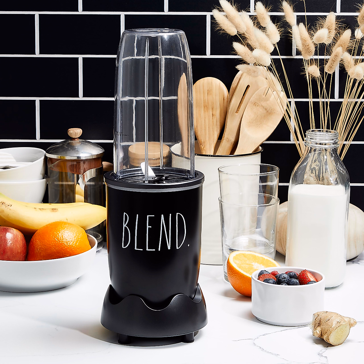 Rae Dunn Personal Blender 600W | 24oz Capacity | BPA-Free Jar | Crushes Ice | Leak-Proof | Anti-Slip Feet | Dishwasher Safe, Black