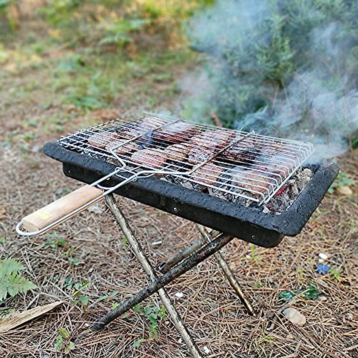 Grilling Basket for Outdoor Grill, Barbecue Basket for Fish, Steak, Chicken, Vegetables, Shish Kabob and Shrimp, Large Lockable Basket with Wooden Handle, Sturdy BBQ Accessories, 11 x 18 in