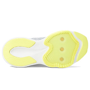 New Balance Women's FuelCell Shift TR V2 Cross Trainer, Quartz Grey/Steel/Black, 9.5