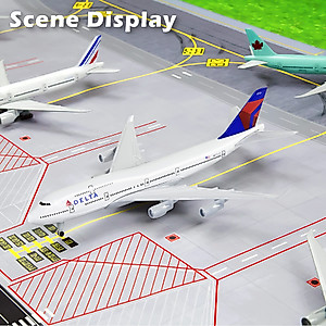 Lose Fun Park 1/300 Diecast Airplanes American Delta Airplane Model Airplane Boeing 747 Model Plane for Adults Collection Office Desktop Decoration Birthday Gift