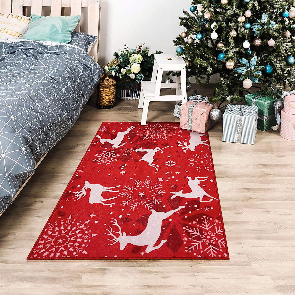 Asrug Christmas Red Rug-2x3 Reindeer Washable Area Rug Entryway Throw Rugs Indoor Doormat Diamond Floor Cover Snowflake Accent Low Pile Small Carpet for Bedroom Living Room Entry Decor
