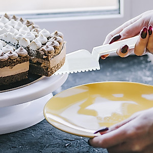 12 Pcs Disposable Plastic Cake Cutter Cake Pie Server Cutter Slicer Pizza Pastry Slicer for Kitchen Wedding Buffet