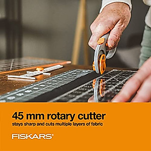 Fiskars 3 Piece Rotary Cutter Set, 45 mm Blade Rotary Fabric Cutter, Fabric Cutting Mat, Ruler for Sewing, Crafts, White/Grey