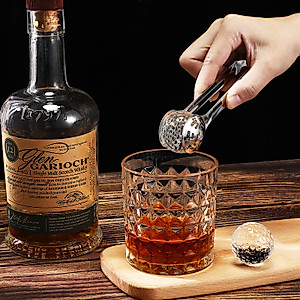 Yinkin 2 Pieces Golf Ball Whiskey Chillers Ice Cubes Stones Chilling Reusable Bar Glass Rocks and Stainless Steel Tong Set for Dad Grandpa Husband Boyfriend Men Women(1.57 Inch)