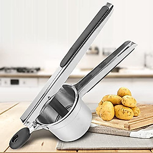 HUAPX® Potato Ricer and Masher,Heavy Duty Stainless Steel Food Ricer (11.6" x 4.5") with 14 oz Large Capacity,3-in-1 Peeler and 3 Ricing Discs for Fruit Juicer,Cooking,Purees,Baby Food Press Squeezer