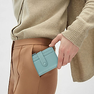 HKCLUF Small Wallet for Women,RFID Blocking Bifold Wallets Zipper Leather Coin Purse Credit Card Holder Wallets With ID Window(Green)