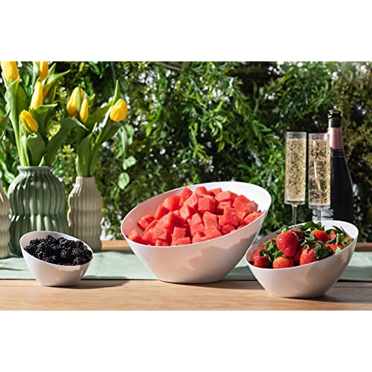 Disposable Angled Plastic Serving Bowls Small White Plastic Candy Bowls for Weddings, Buffet, Offices, Disposable Hard Plastic Small Angled Bowls for Party's, Salads, Snacks and Fruit Bowl 5 Pack