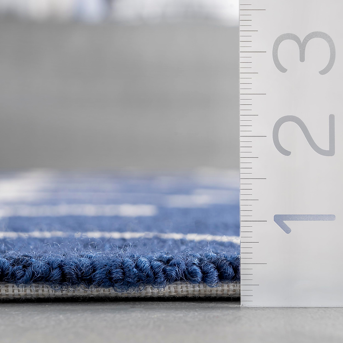 nuLOOM Hand Hooked Despina Indoor/ Outdoor Runner Rug, 2' 6" x 6', Navy