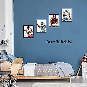 TANXM Patrick Mahomes Poster，Tyreek Hill Poster ，Rugby Player Posters， American Football Posters Canvas Print Wall Art Man Cave Gift Home Decor，Set of 4 (8”X 10” ， No Frame