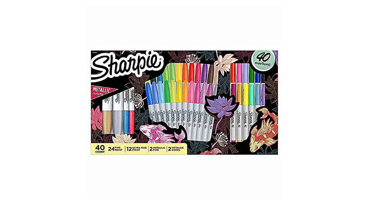 Sharpie Holiday Set: 40 Vibrant Permanent Markers for Art & Gifts