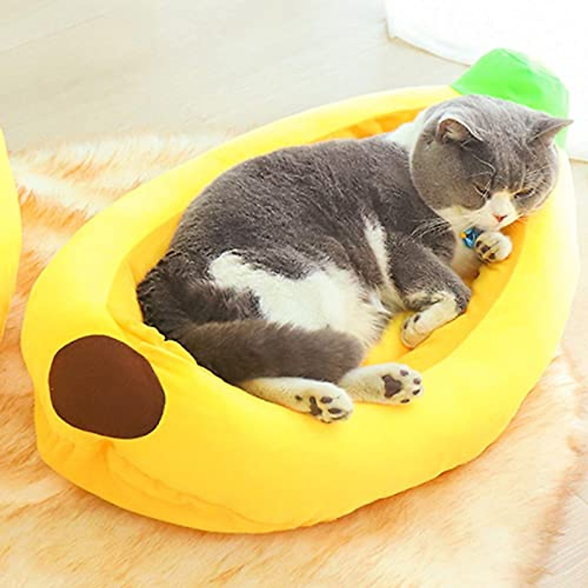 AGKRUNN Cute Banana Pet Bed, 20'' Banana Shaped Warm and Comfortable Pet Bed for Small Dogs Cats