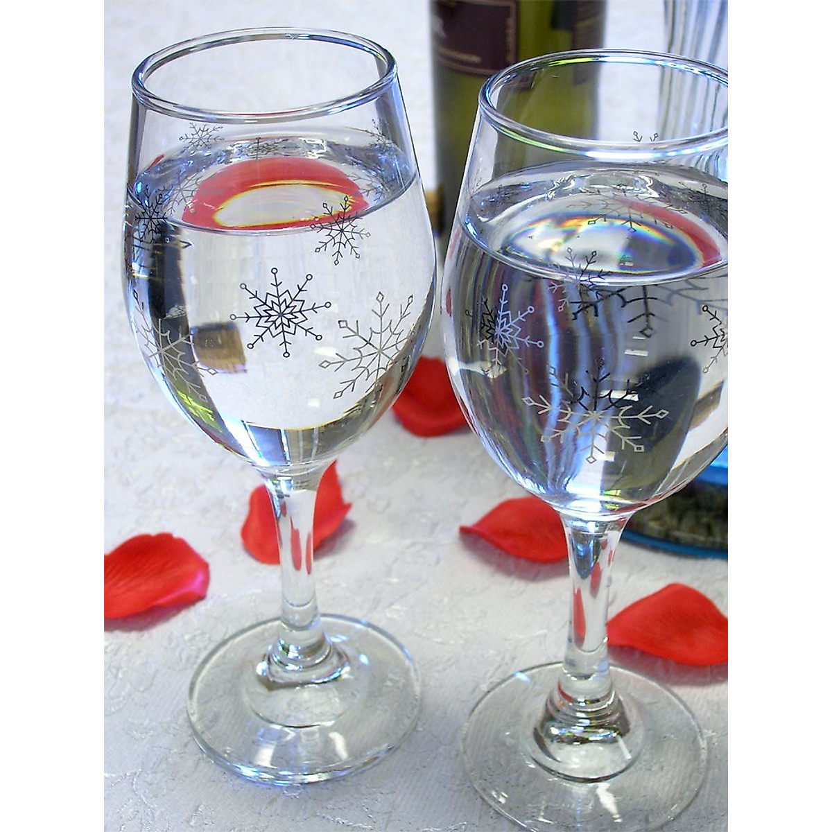 BANBERRY DESIGNS Snowflake Wine Glasses - Standard Two Piece Set of Wine Glasses - Silver Snowflake Design - 7.75" H 12 oz Capacity