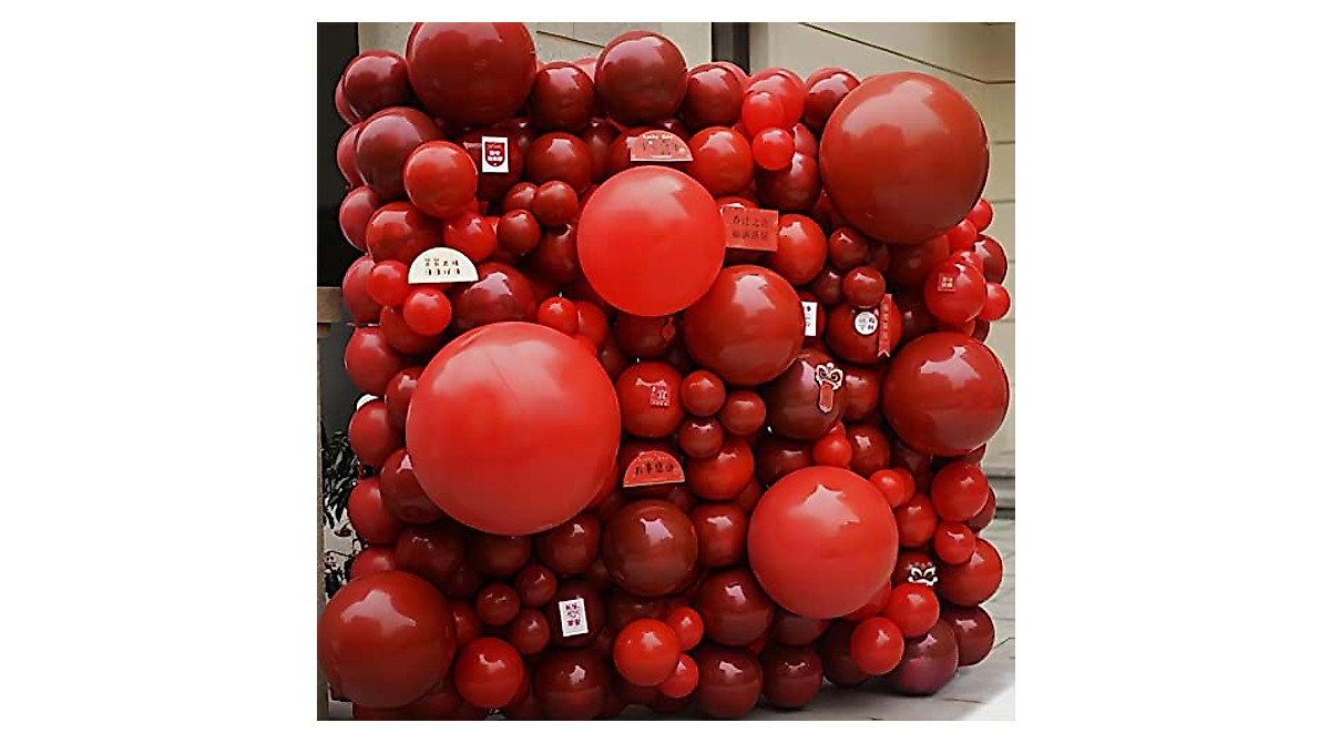50pcs Chrome Metallic Red Balloons - Elegant Party Decorations